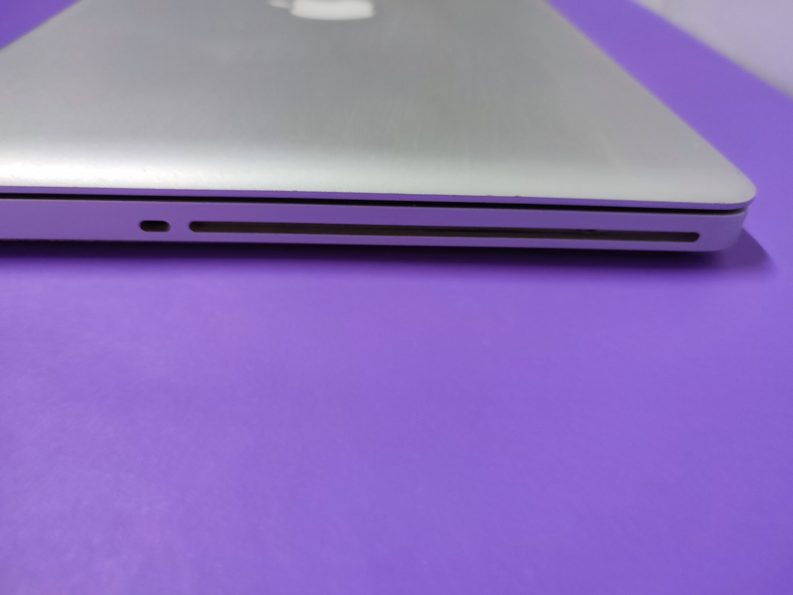 Portátil Apple MacBook Pro 2011 – Tienda Pragma